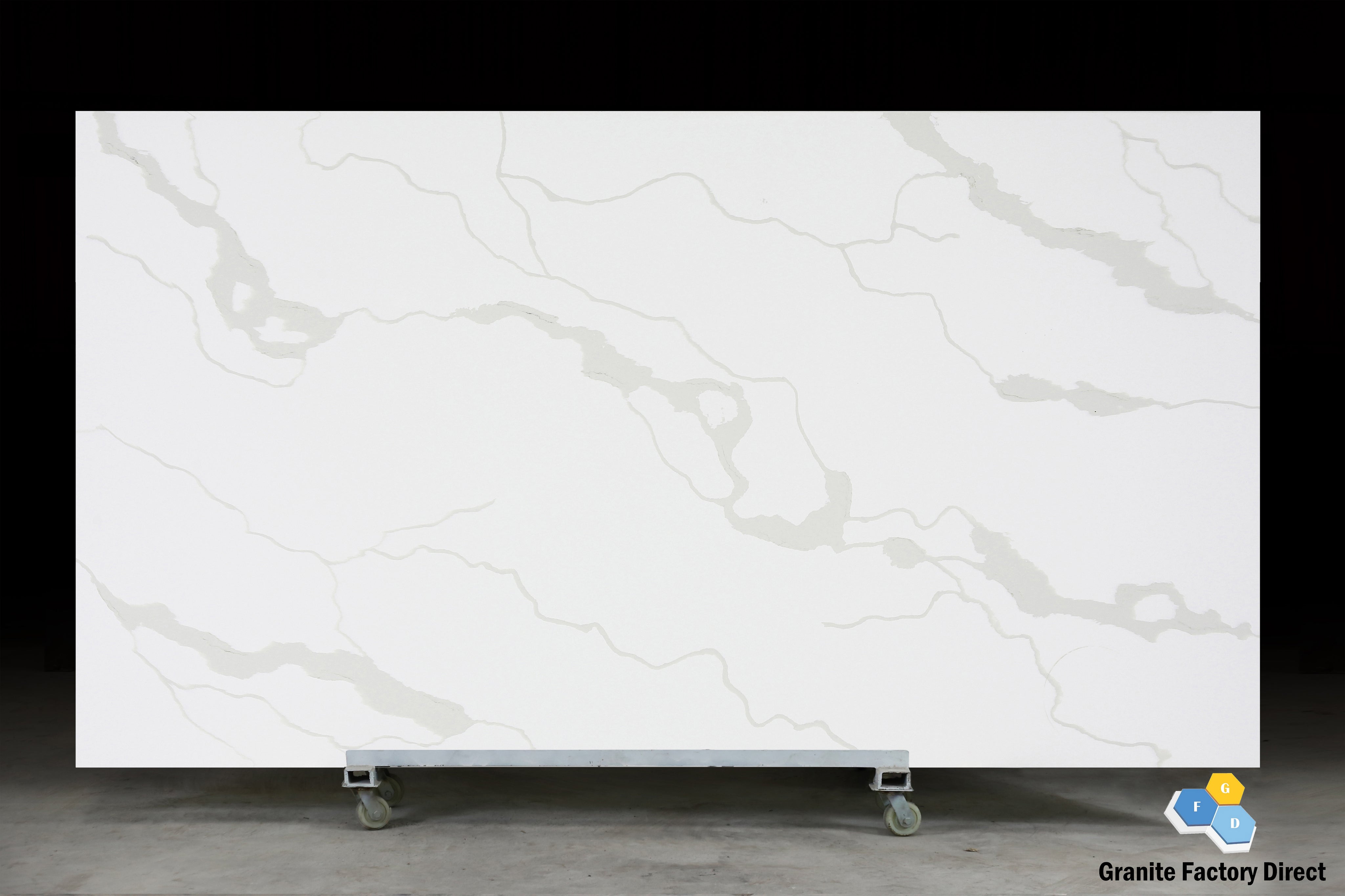 Calacatta Vencinza Quartz Countertop, Island, and Slab – Granite ...